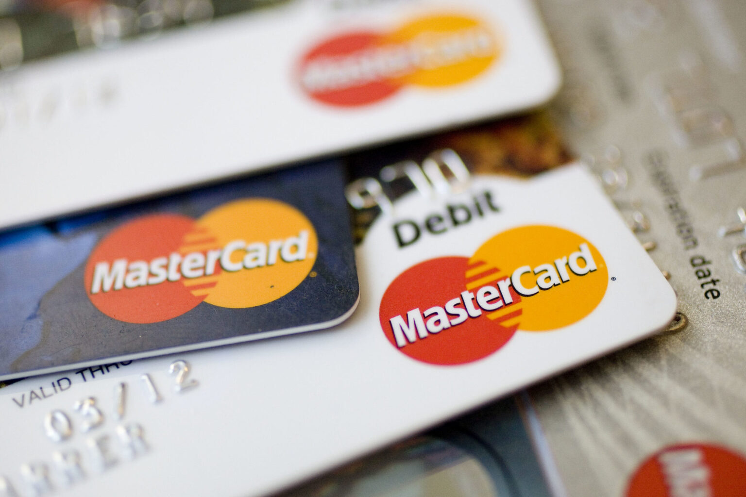 South Korea's $1T Payment Card Market by 2025!