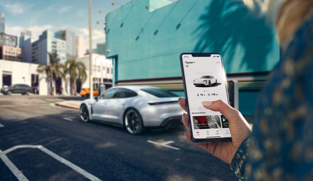My Porsche App & Apple CarPlay Integration